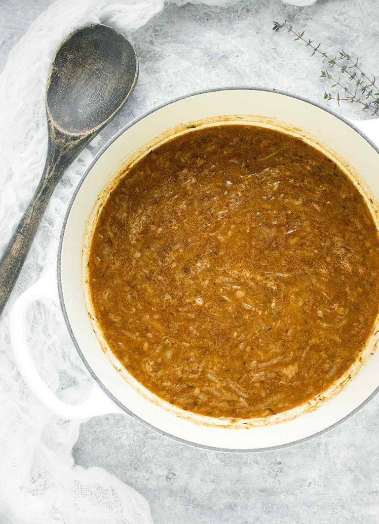 Guinness Onion Soup with Irish Cheddar Toast Points – SoupAddict