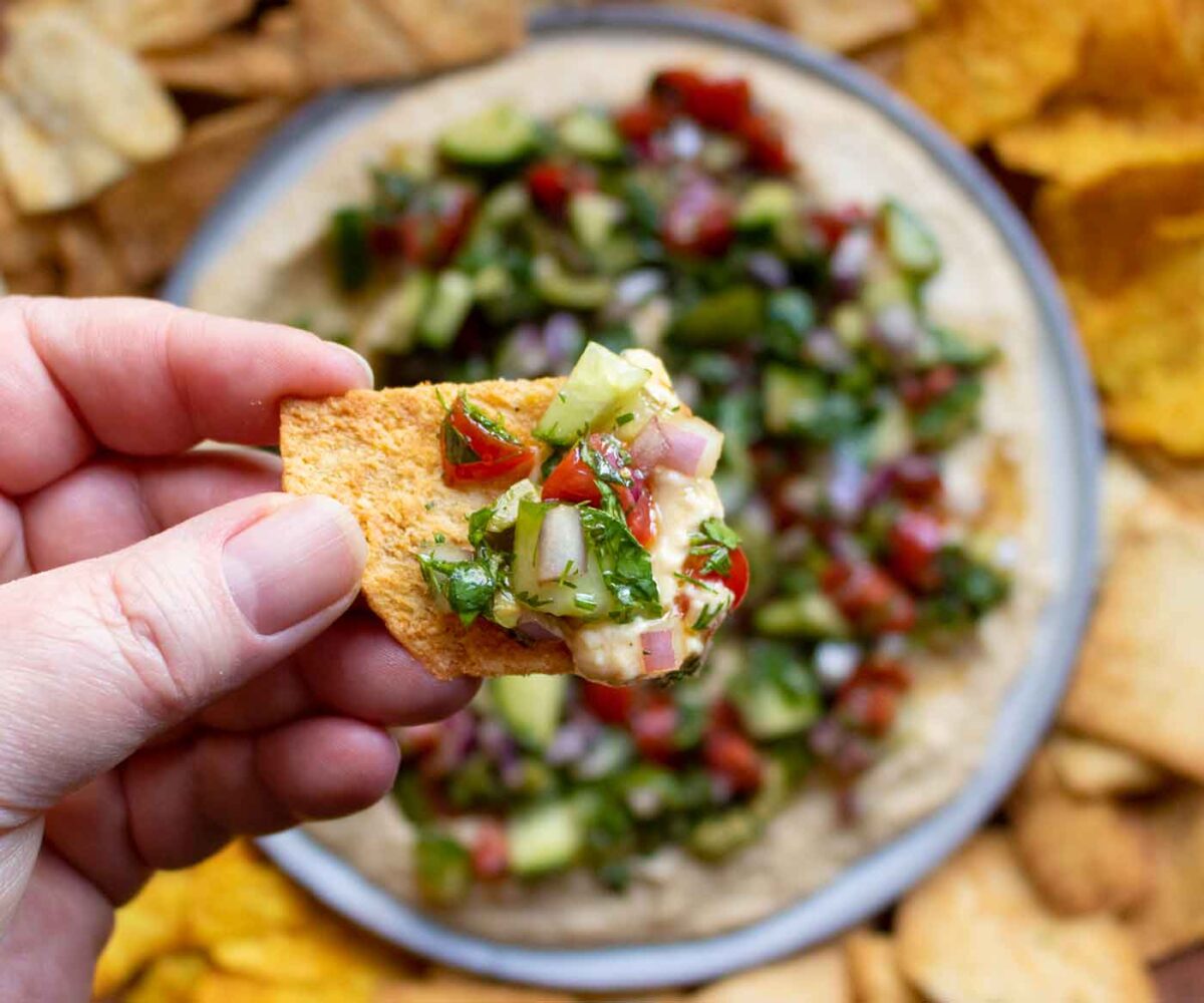 Layered Veggies & Hummus Dip – SoupAddict